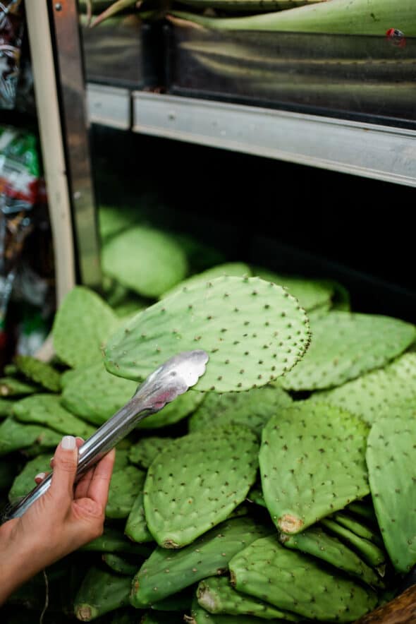 Nopales con Huevo - Muy Bueno