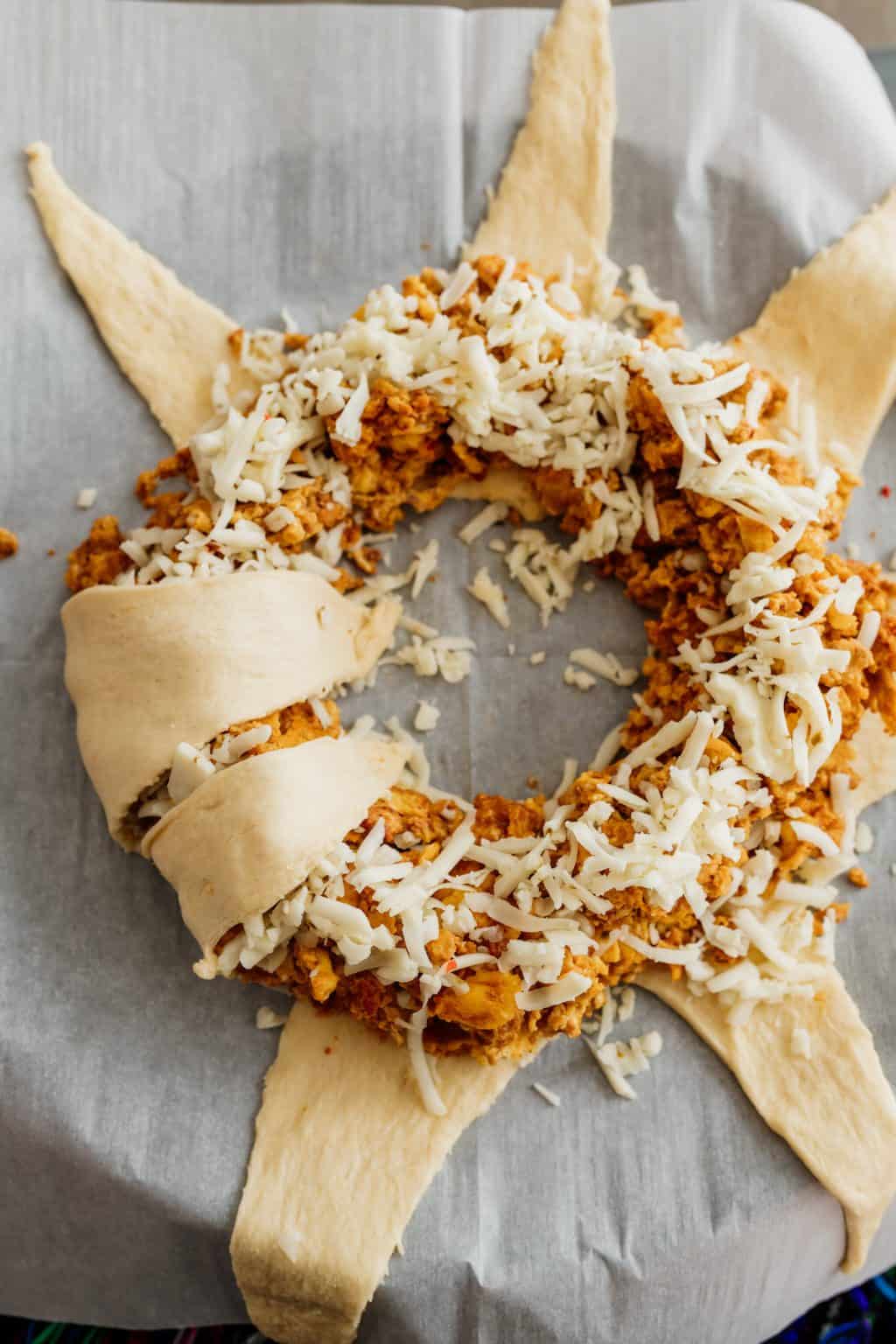 Chorizo and Egg Breakfast Wreath | Easy Christmas Breakfast Recipe