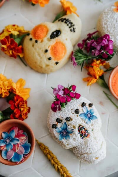 Mini Lemon Sugar Skull Cakes (Día de los Muertos Recipe)
