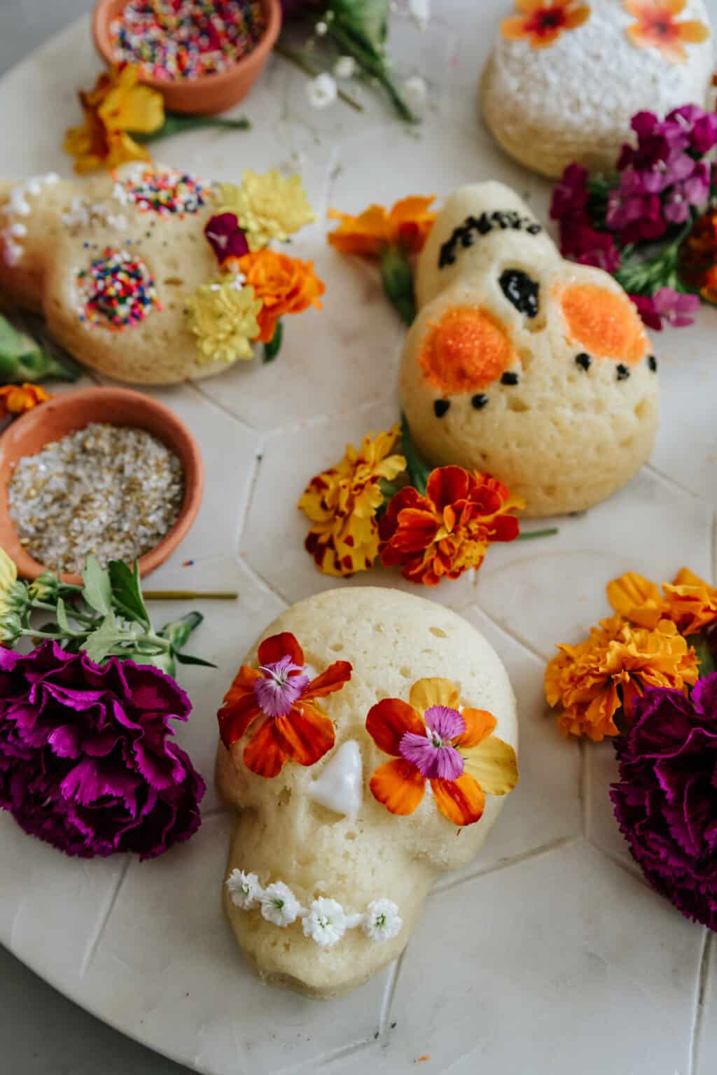 Mini Lemon Sugar Skull Cakes (Día de los Muertos Recipe)
