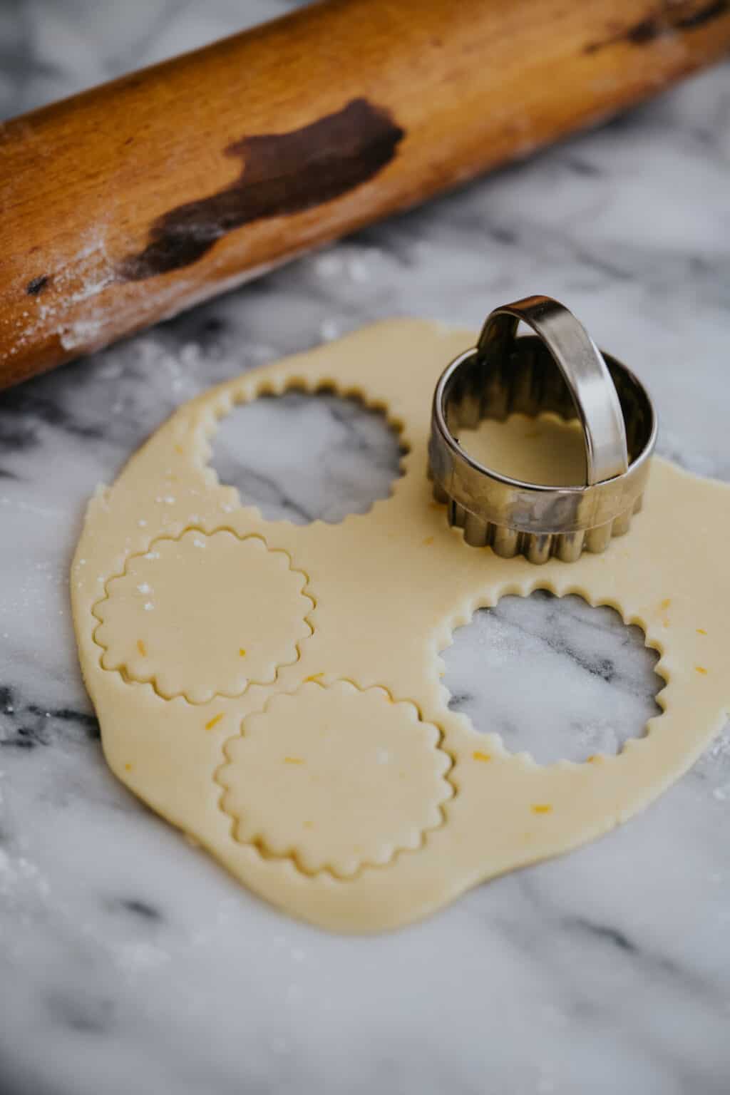 A Fiesta of Flavors: The Sweet Magic of Mexican Cookies - Muy Bueno