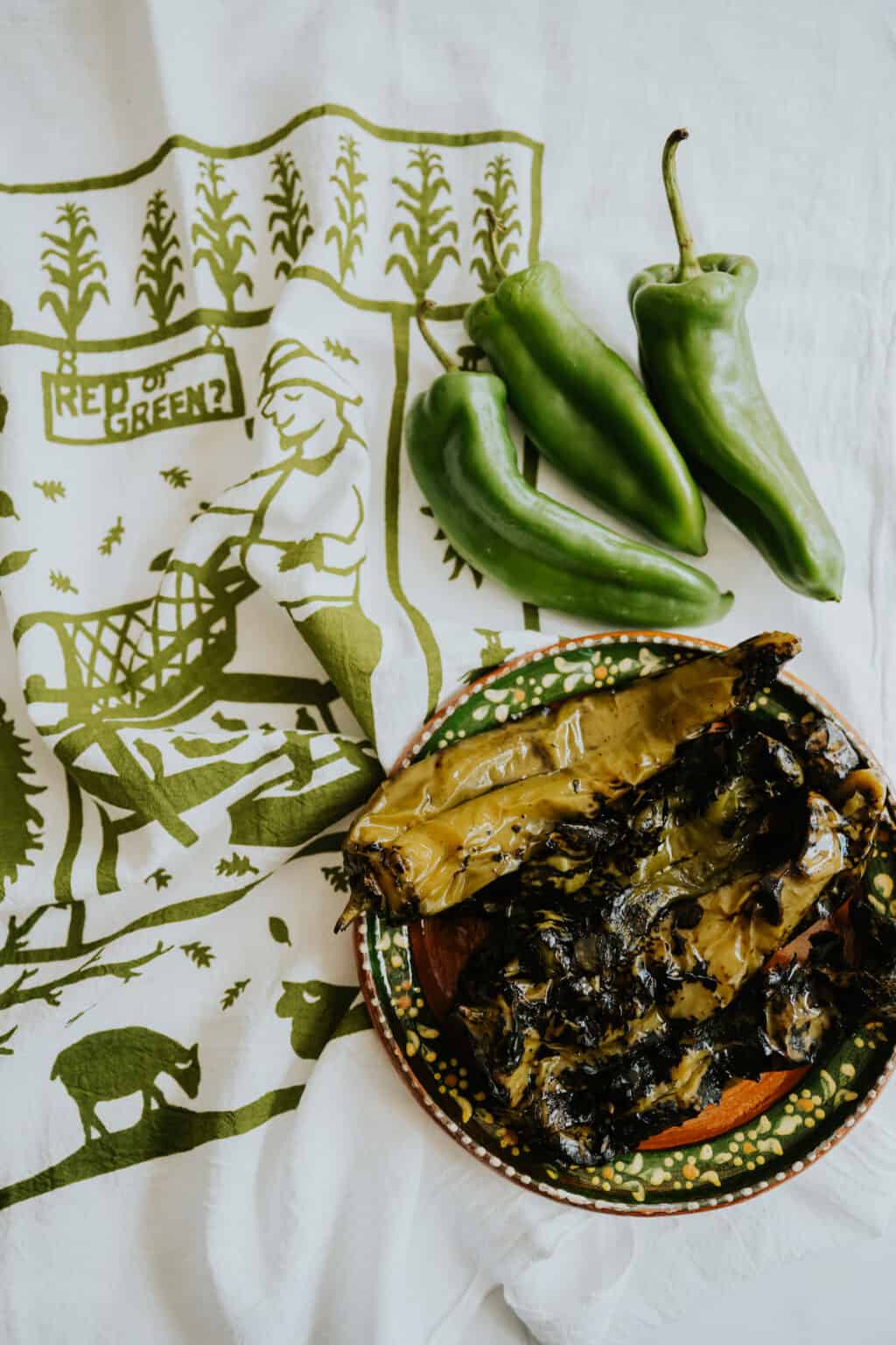 Anaheim Peppers: All About The Long Green Chiles - Muy Bueno