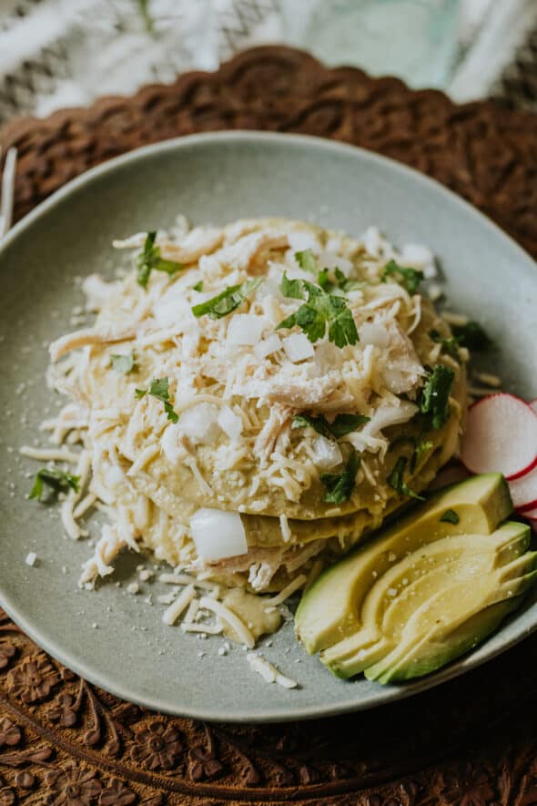 Enchiladas Verdes (Green Enchiladas) - Muy Bueno